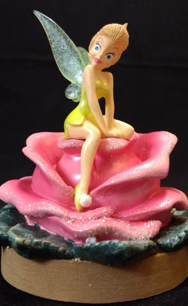 Disney Store Tinker Bell on Flower - O Espaço Virtual do Colecionador