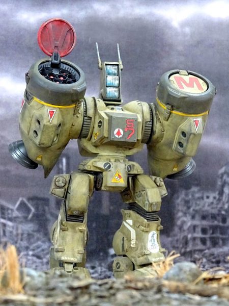 Macross Destroid Phalanx 1/100 Model Kit - O Espaço Virtual do Colecionador