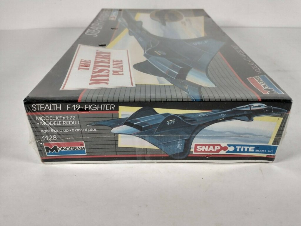 F-19 Stelth Fighter - 1/72 Monogram - O Espaço Virtual do Colecionador