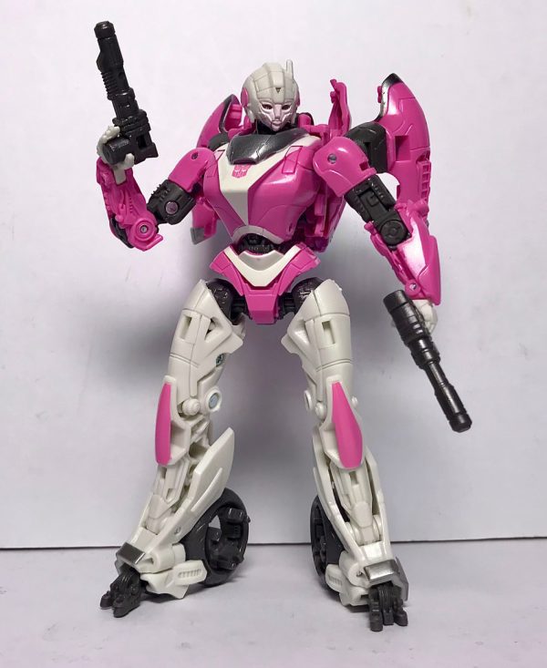 Transformers Arcee Studio Series 85 Hasbro - O Espaço Virtual do ...