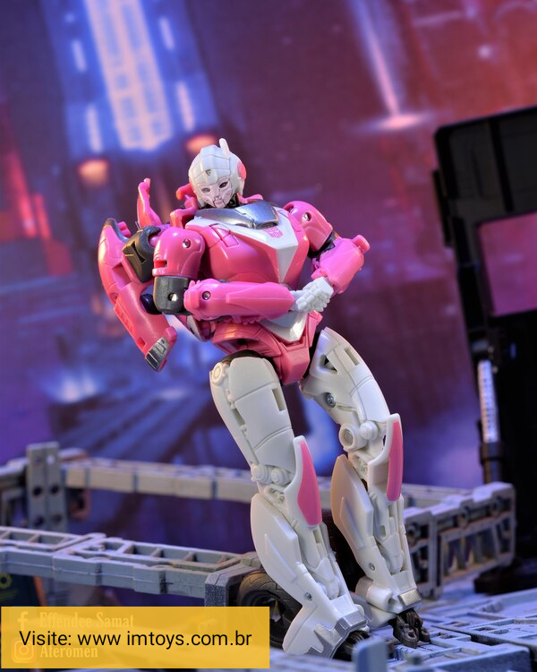 Transformers Arcee Studio Series 85 Hasbro - O Espaço Virtual do ...